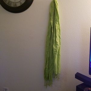 H&M | Accessories | Green H M Scarf | Poshmark